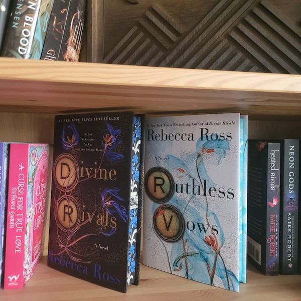 Lightlark Series Sprayed and Stenciled Edges - Etsy