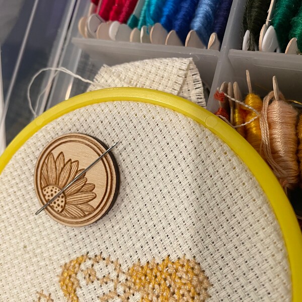 PACK OF 10 Mini Wooden Embroidery Hoops, Mini Round Wooden Hoops, Mini ...