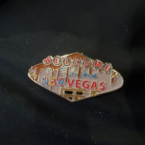Fallout New Vegas Welcome Sign Enamel Pin - Etsy