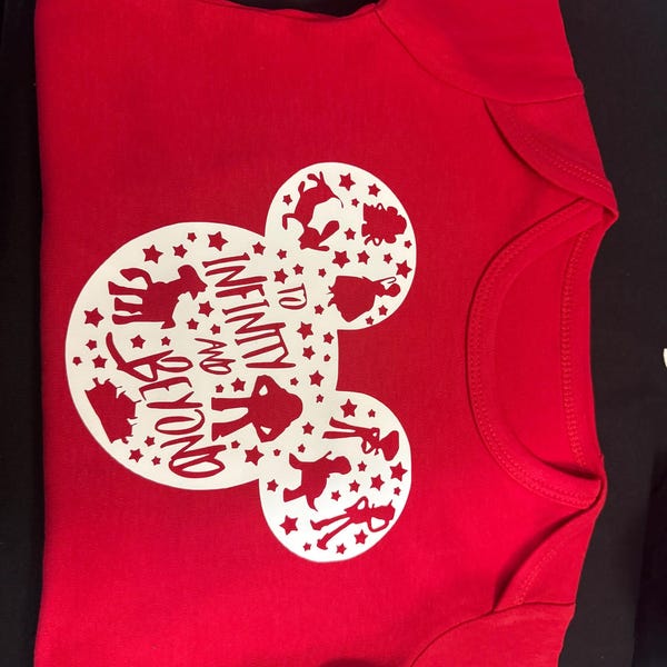 Dragons Sprayed Edge Designs on Fourth Wing and Iron Flame Custom ...