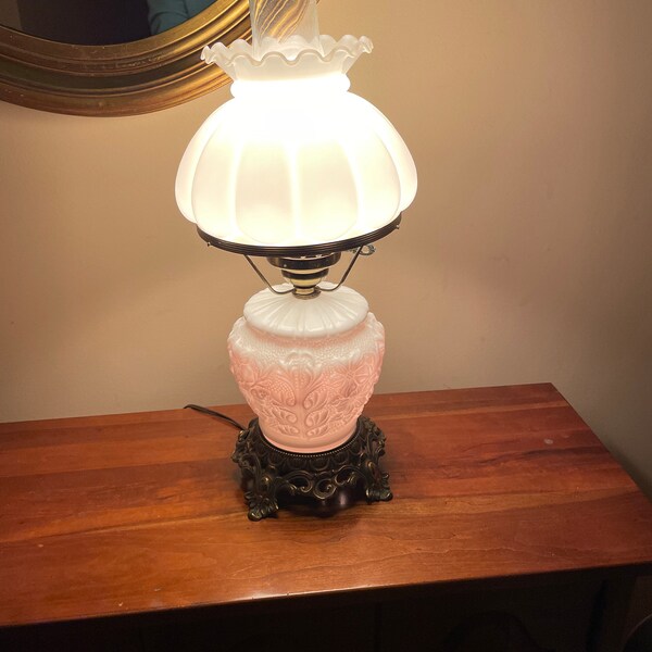 Vintage 1960s-1970s Kerosene Oil Lamp Mid Century Antique Glass Wick ...
