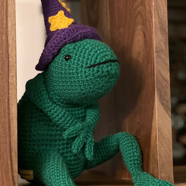Crochet Amigurumi Magic Frog Wizard Plush | Handmade Frog Plushie - Etsy