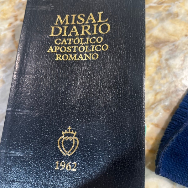 Misal Diario Católico Apostólico Romano 1962 - MISAL LATINO - Misa ...