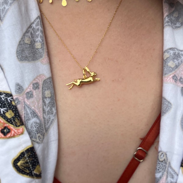 Medium Midnight Blue Fairy Wing Earrings. Iridescent faerie wings on ...