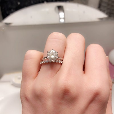 5 Year Anniversary Ring 5 Stone Band 14k Shared Prong Wedding Band ...