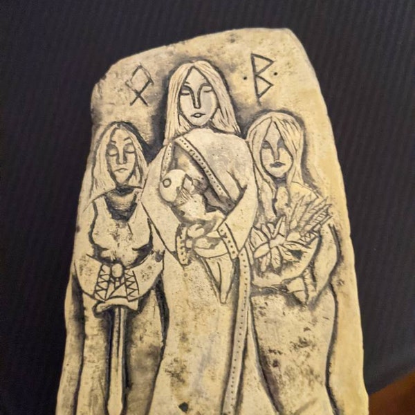 The Disir Statue: Handmade Norse/viking Goddesses, Ancestor Spirit - Etsy