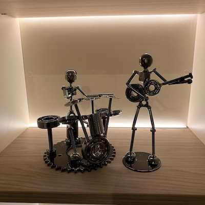 Predator Life Size Alien Vs Predator Handmade Recycled Metal Art ...