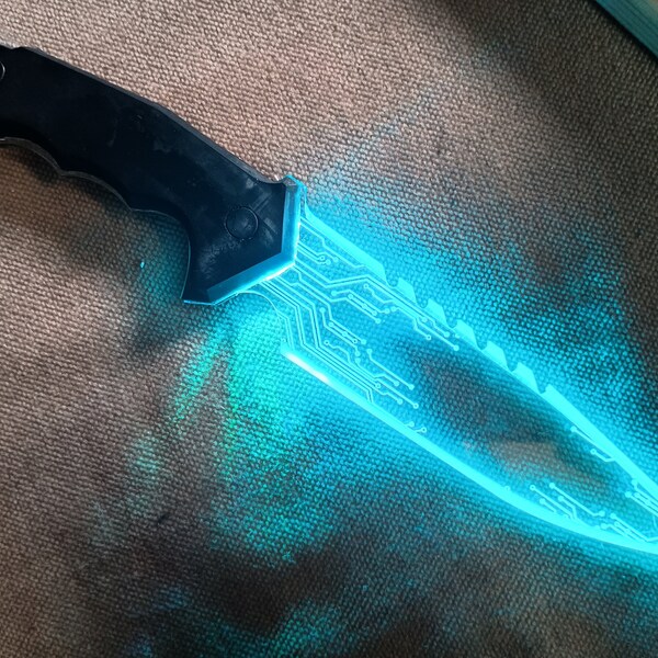 CUSTOMIZE Stained Glass Window Hat - I Knew Him Well - Grisly Chapeau ...