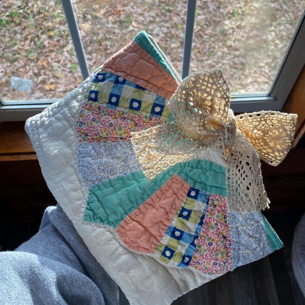 Vintage Quilt Bookmark, Quilted Page Keeper, Repurposed Vintage Quilt ...