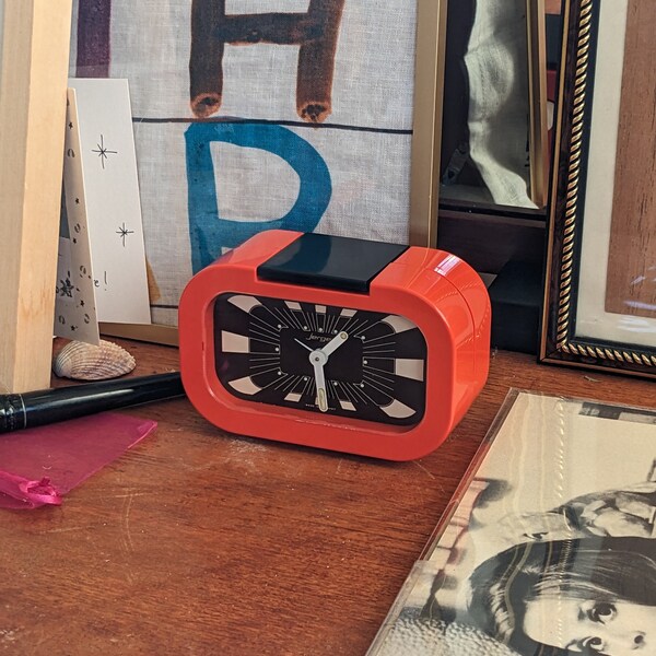 Vintage Tulip Coral Alarm Clock Tokyo Tokei Space Age - Etsy