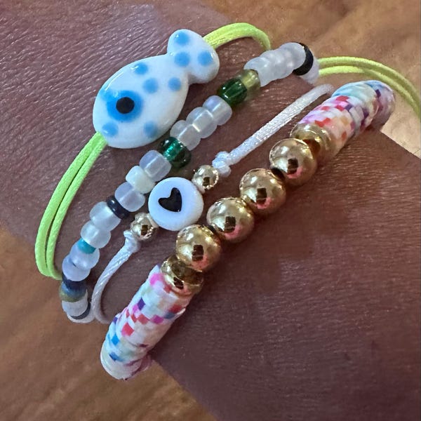 FISHY SUMMER Bracelet, Summer Bracelet, Fun Bracelet, Stackable ...