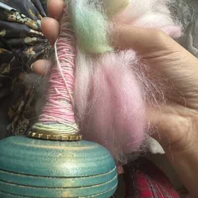 Medieval Style Drop Spindle for Spinning Wool in Soft Maple - Etsy