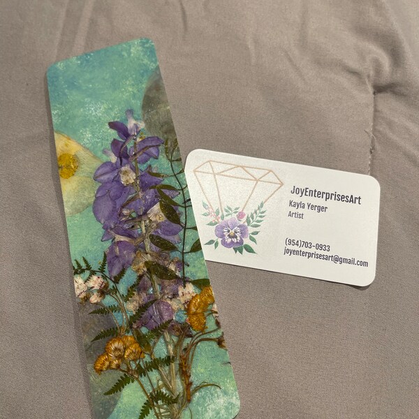 Nature-inspired Bee and Flower Bookmark, Pressed Wildflower Bookmark ...