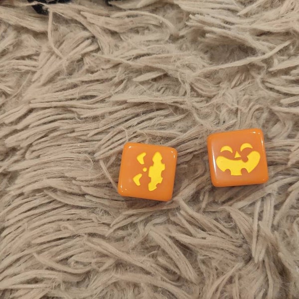Pumpkin Dice / Set of 2 / D6 - Halloween Dice, Spooky, Fall, Jack-o ...