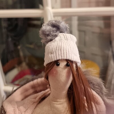 PDF Sewing Pattern and Tutorial Winter Hat for Tilda and Odiva Doll ...