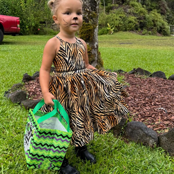 Two Groovy Birthday Outfit, Toddler Crop Top,groovy Girl Outfit, Floral ...