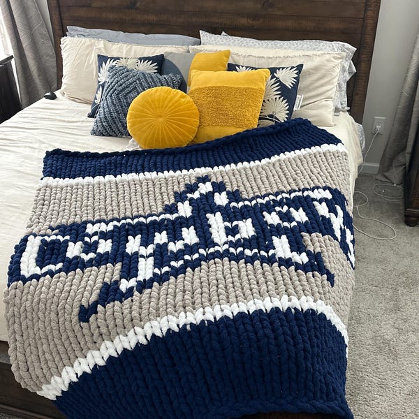 Made to Order- Dallas Cowboy Chunky Knit Blanket | Cozy | Soft | Warm ...