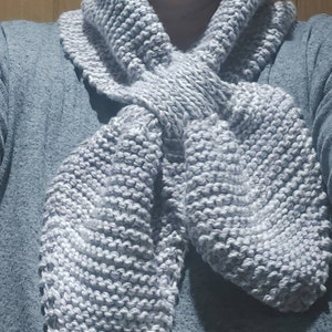 Womens Paisley Pattern & Leaf Aran Style Long Sweater Knitting Pattern ...