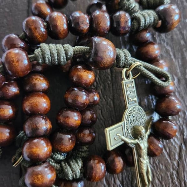 Indestructible Rosary - Heavy-duty Gunmetal Beads and 2.5" Benedict ...