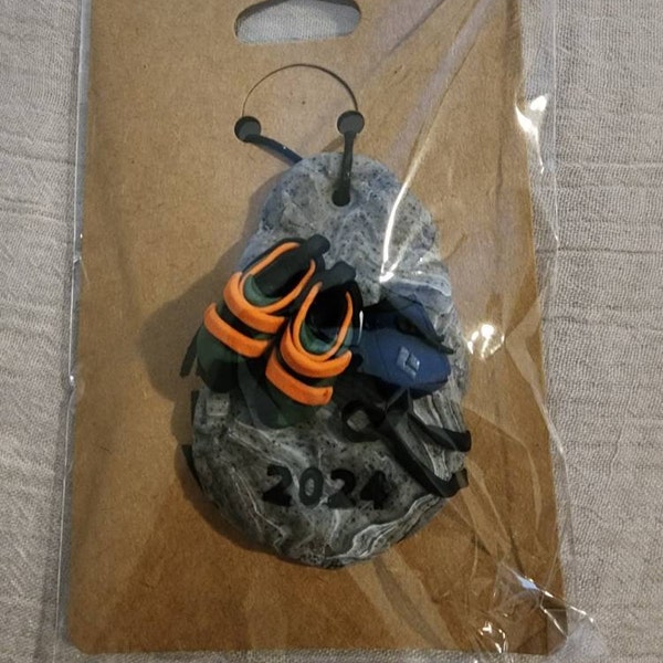 Custom Handmade Rock Climbing Shoe Keychain Personalized Climbing Gift ...