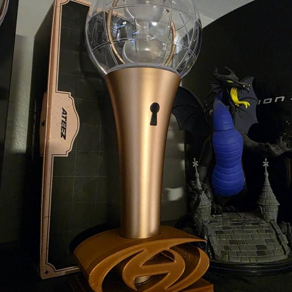 Triples Lightstick Stand W/ Interchangeable Faces - Etsy