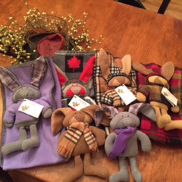 Applique Kit, Triquetra Celtic Knot Pattern, Wool Felt, Blanket Stitch ...