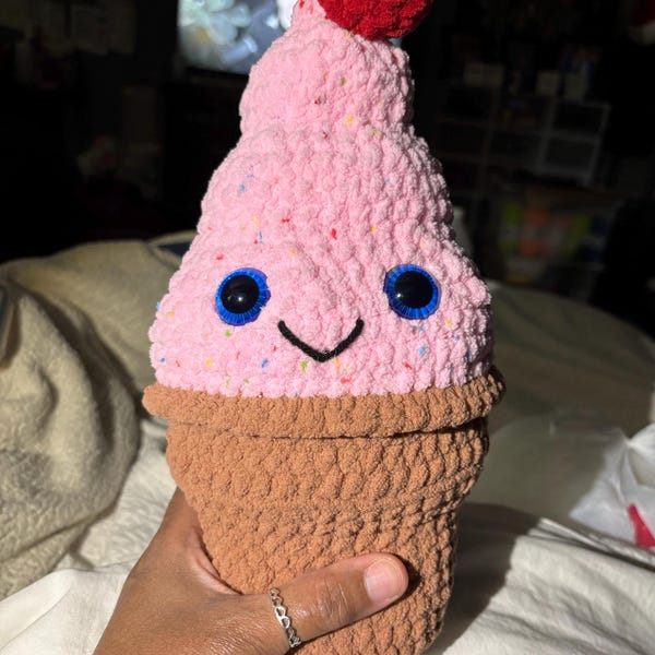 Ice Cream Cone Plush Crochet PATTERN - Amigurumi - Etsy