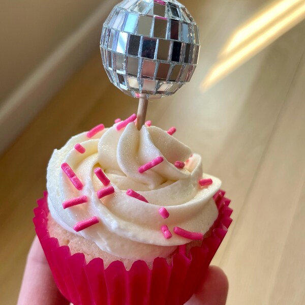 Super Mario Bros Cupcake Toppers Mario & Luigi Cupcake Rings, Cake ...