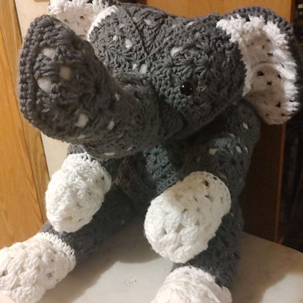 Crochet Granny Square Bunny - Etsy Canada