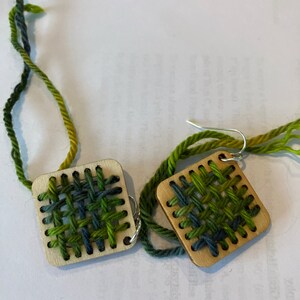 Mini Weaving Loom Kit, Makes 2, Miniature Craft Kit, Tiny Weaving Loom ...