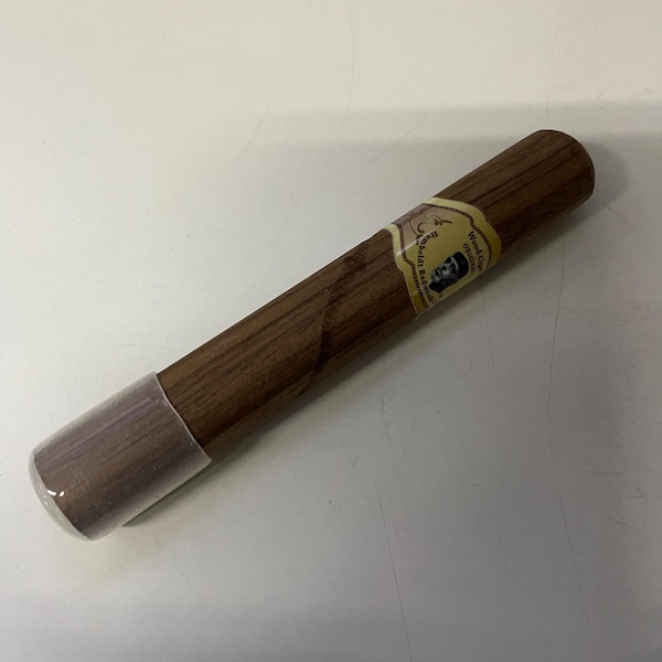 Cigar Pipe™ - Oak Stogie Pipe - Original. Organic. Natural. Tobacco ...