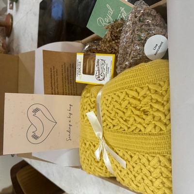 Sending Healing Vibes Gift Box for Women Gift Basket With Blanket ...