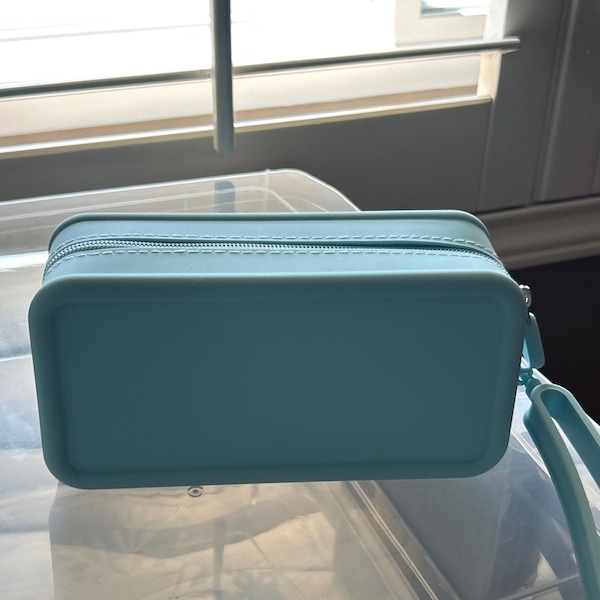 Personalized Beach Bag | Waterproof Bag | Sunscreen Organizer ...