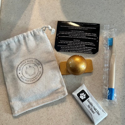 Knobby Dog Scratch Board Chute, Curved Dog Nail File Board, Scratch ...