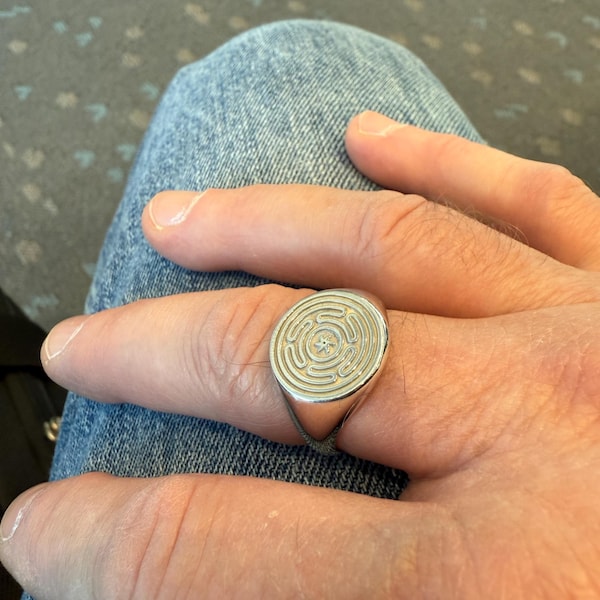 14K Gold Scales of Justice Signet Ring, Personalized Justice Scale Ring ...