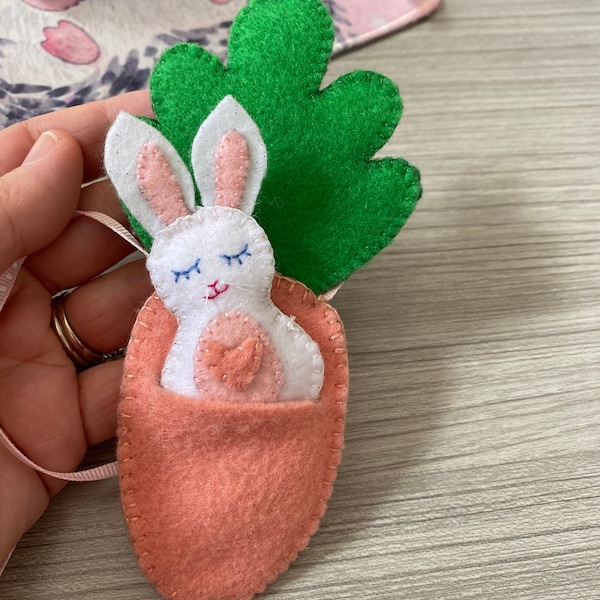 FELT BUNNY PDF Pattern - 'bitty Bunnies' Easter Pattern; Mini Rabbit ...