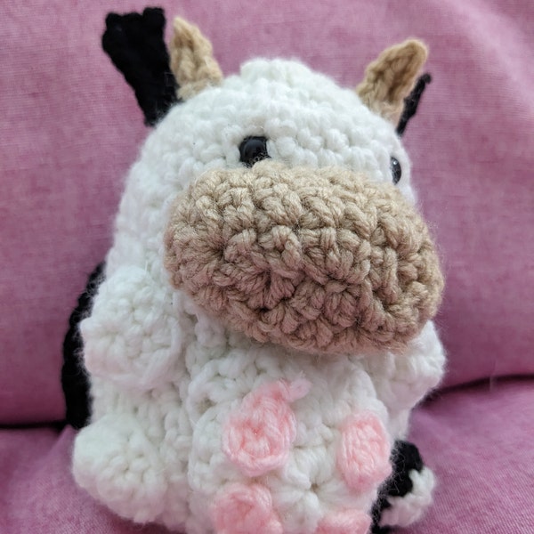 Beginner Cow Crochet Kit - Easy Crochet Starter Kit - Crochet Animals ...