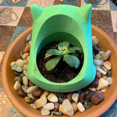 Pokemon Bulbasaur Plant Pot W/ Base Plate Saucer and Elevated Feet ...
