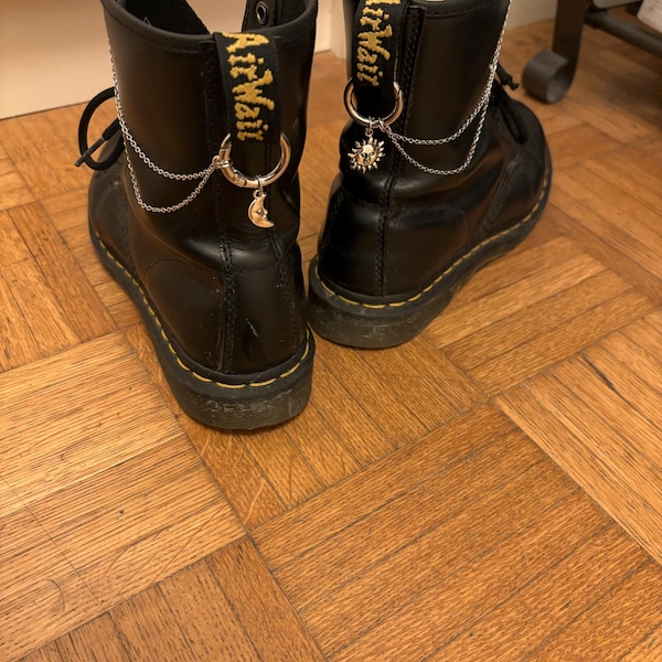 BARBED WIRE LEATHER Boot Strap, Holographic Vegan Leather Boot Chain ...