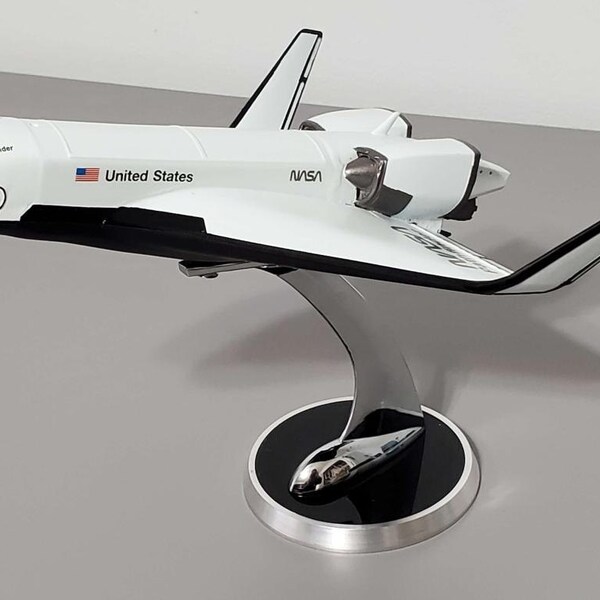 1:144 Scale Model Spacex Rocket Falcon Heavy, Made of Metal 19 Tall - Etsy