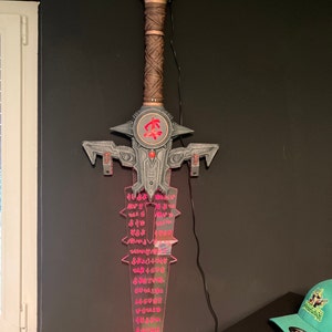 DOOM Eternal the Sentinel Hammer Hellbreaker - Etsy
