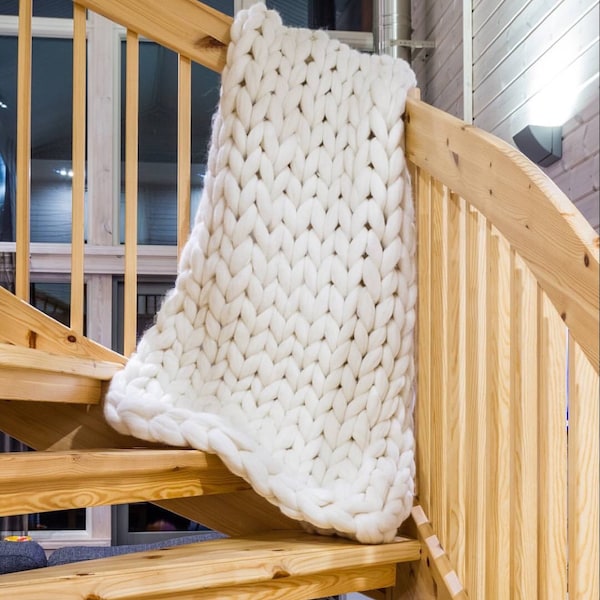 Dorm Room Chunky Knit Blanket – Merino Wool Throw for College Students ...
