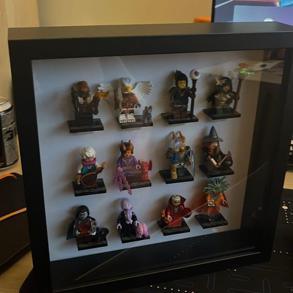Display Frame for LEGO Minifigures | Custom Minifig Display Frame [new ...