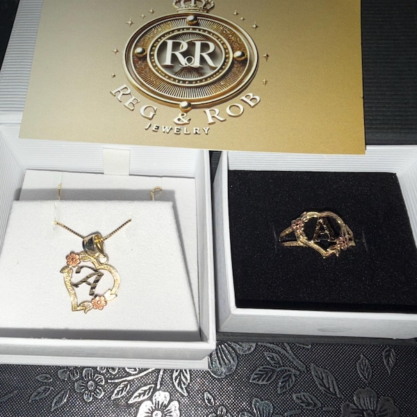 14k Solid Gold Cursive Initial Ring: Personalized Letter Ring - Heart ...