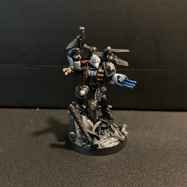 Primaris Space Marine Chaplain Custom Painted Miniature, Available to ...