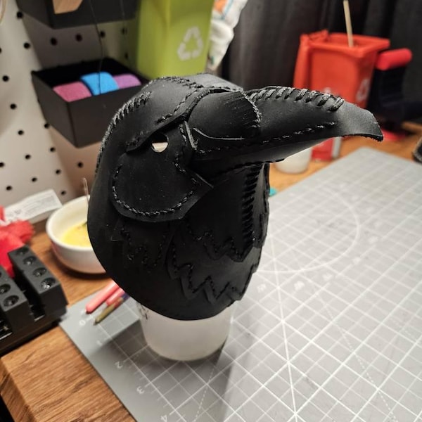 PDF Pattern Leather Raven Head Wall Mount - Etsy