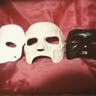 Red Death Phantom Masquerade Mask - Etsy