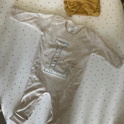 Personalized Baby Girl Romper and Hat Set, Vintage Floral Infant Coming Home Outfit, Baby Shower ...