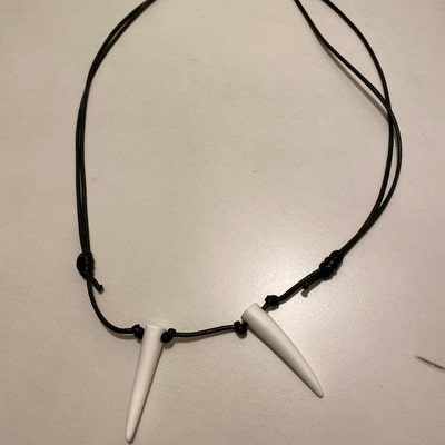 Set of Thin 2 Fangs, White or Black Resin Teeth, Sharp Monster Fangs ...