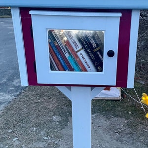 Our Barn Style Library - Etsy